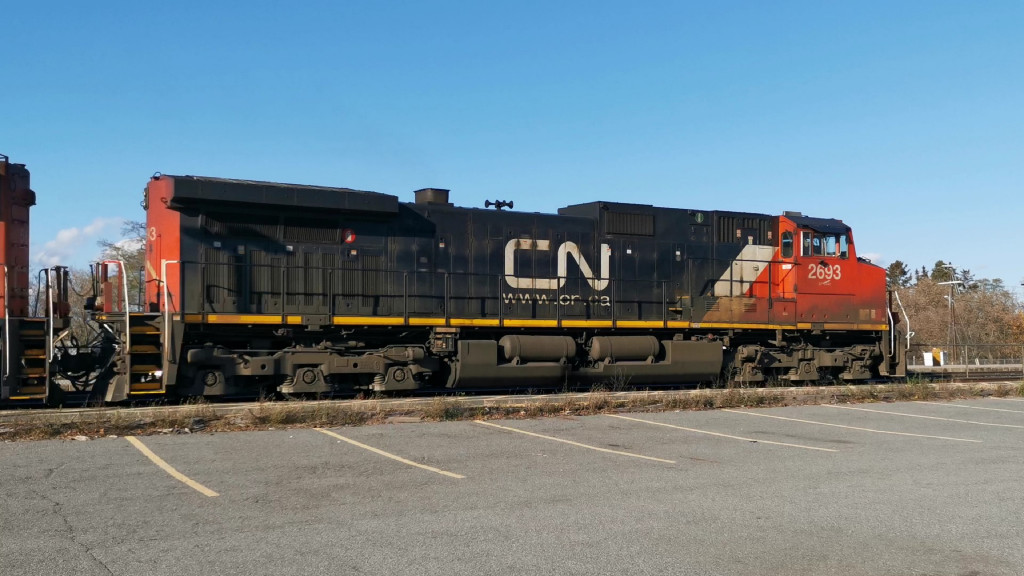 CN 2693